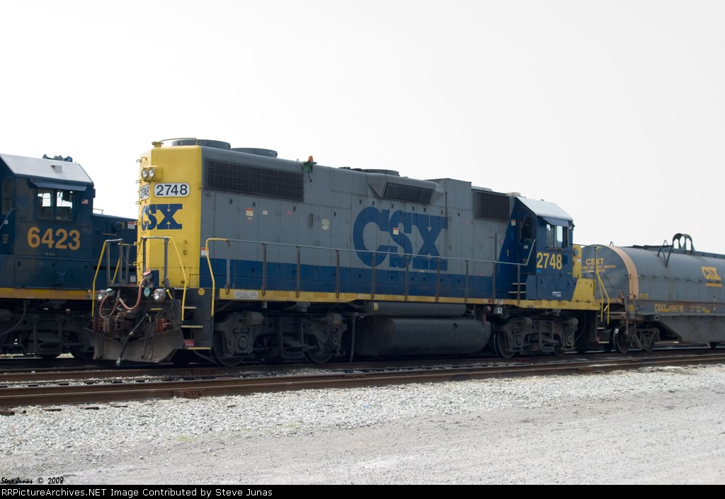 CSX 2748